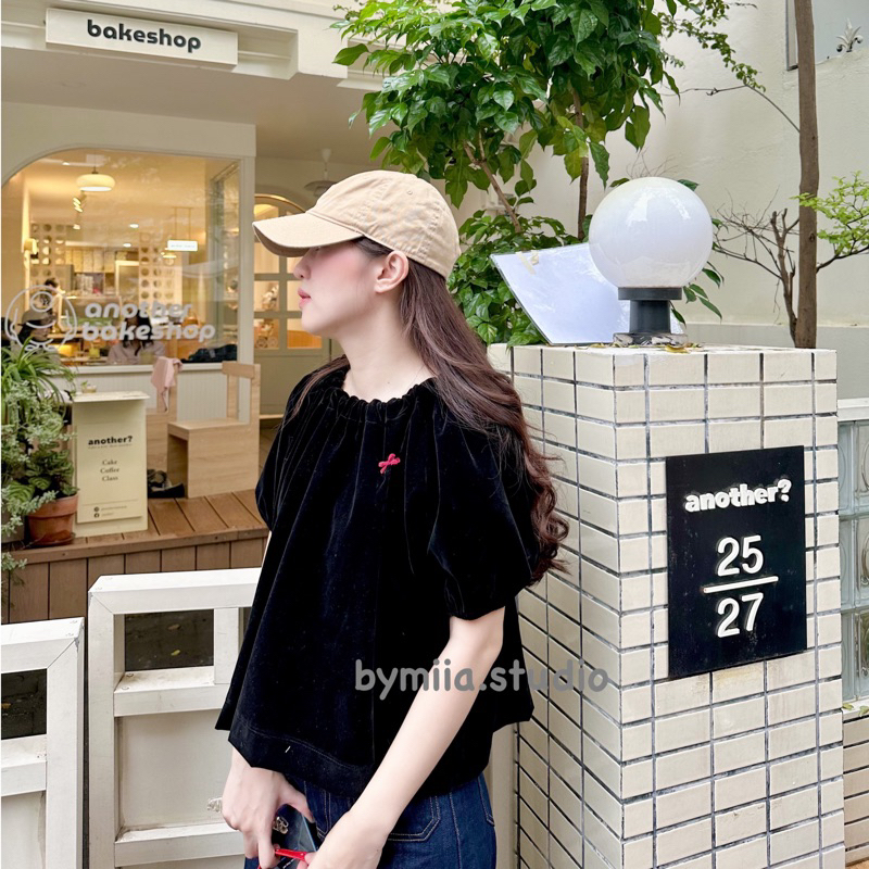 [ ♥️ Freeship ♥️ ] Áo Nhung Tay Bồng Cổ Rút Dây Kiểu Nữ Thời Trang Kèm Nơ đỏ Mini Bery Top