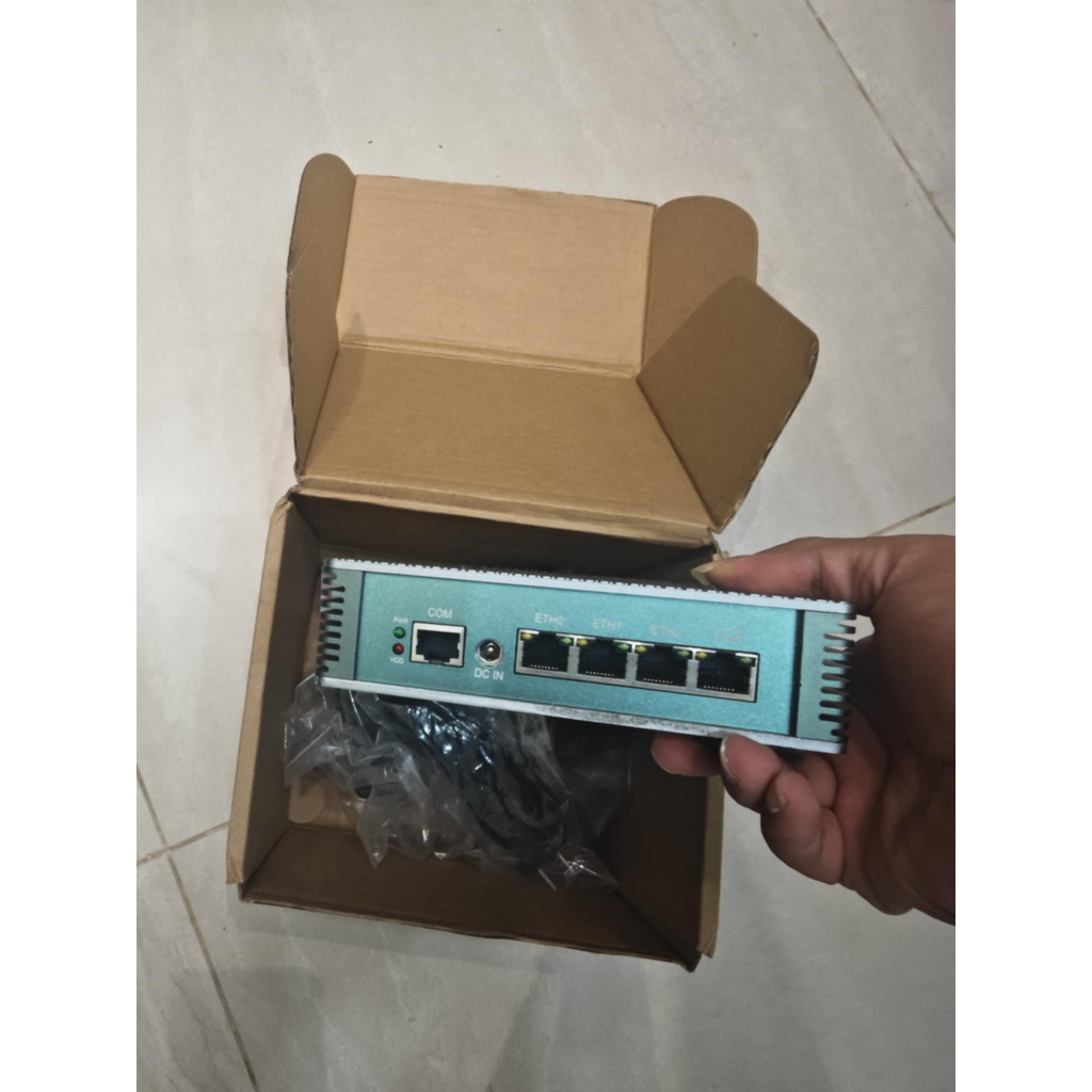 Máy tính Router N5105 MiniPC J4125 4port 2.5 GbE LAN WAN PROXY | Shopee ...