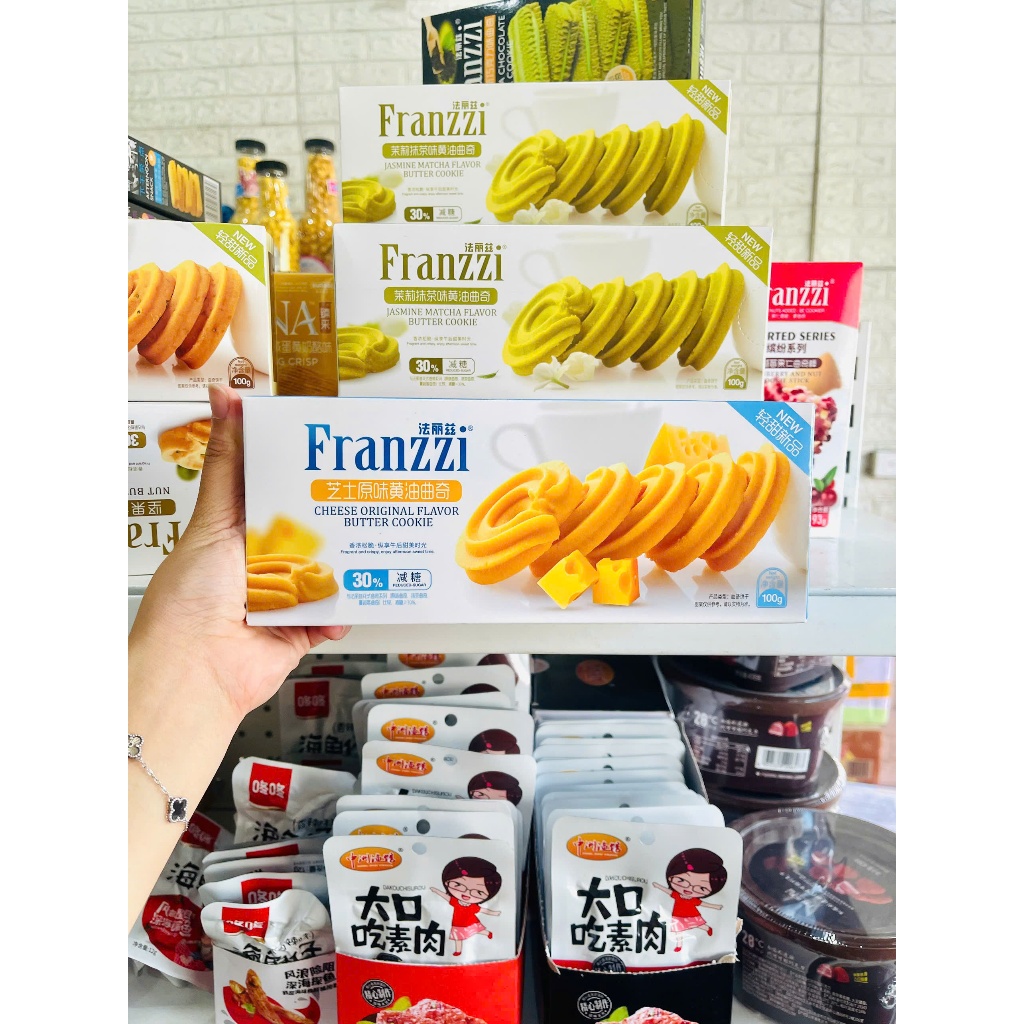 Bánh Franzzi cookie nhiều vị (dâu tây, khoai môn, sữa, phii mai, matcha ...