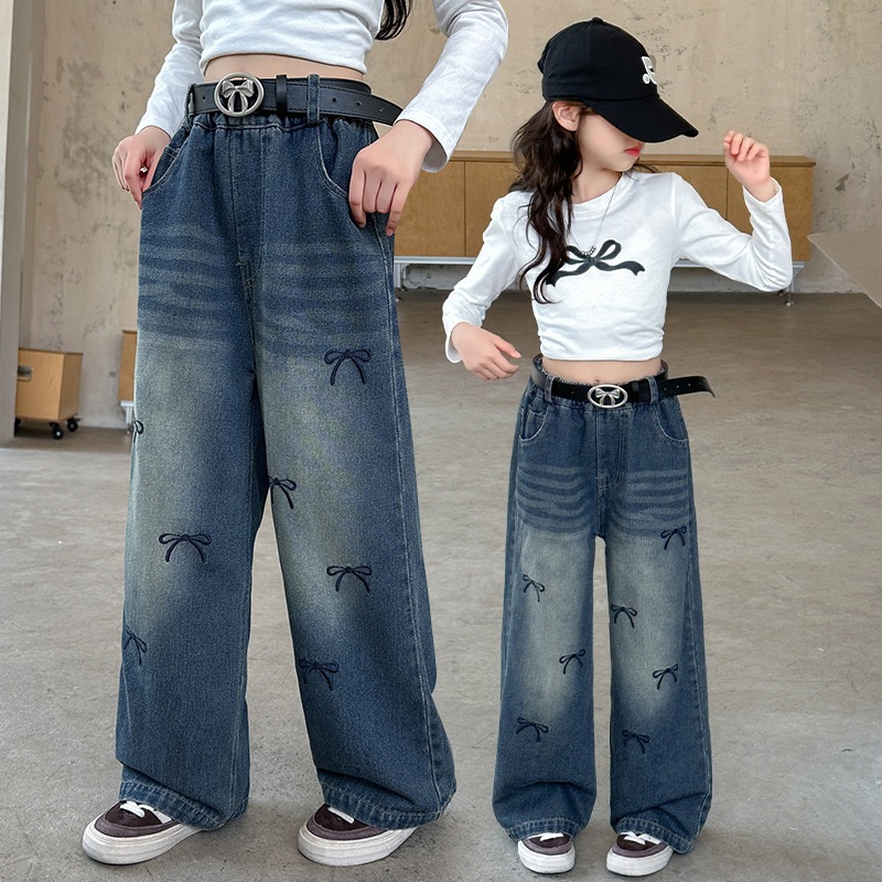 Quần Jeans Thêu Nơ Điệu Đà Cho Bé Gái Từ 20-50kg. Quần ống rộng hoạ ...