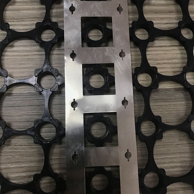 Kẽm hàn pin 32650 -0.15-(1*2, 1*3) giá 1M | Shopee Việt Nam