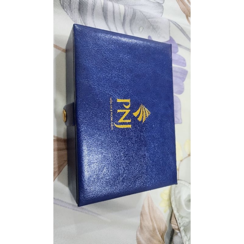 Hộp đựng trang sức PNJ | Shopee Việt Nam