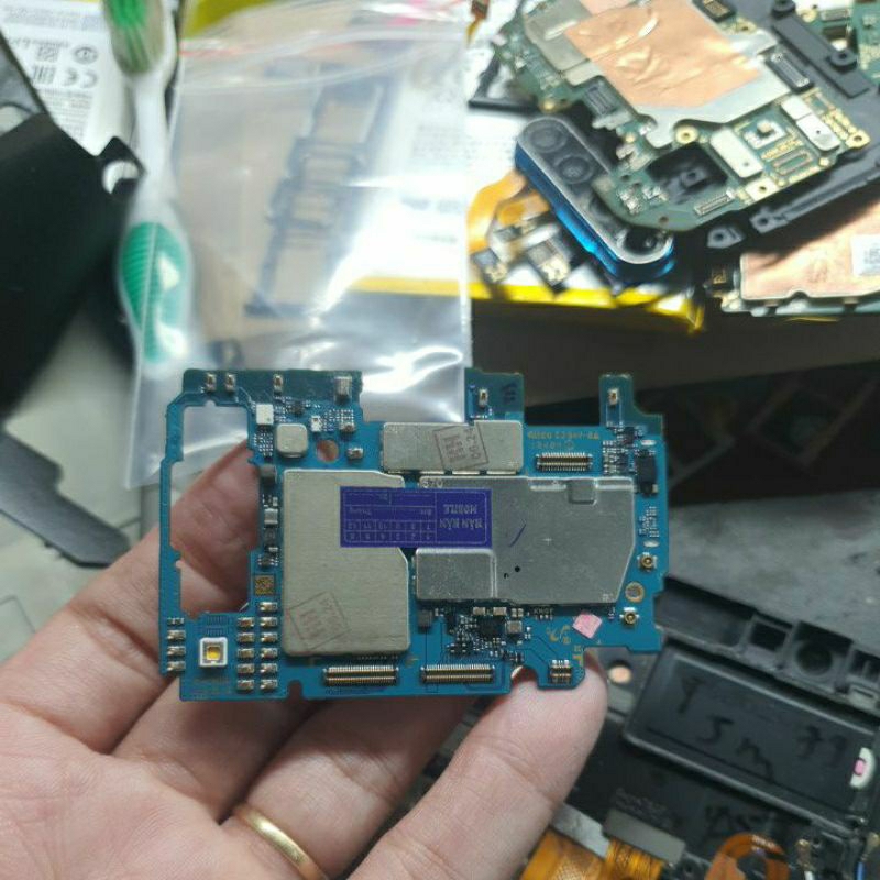 Mainboard Samsung A750 Samsung A750F Samsung A7 2018 zin full đã xoá mk ( giao ngẫu nhiên ko lựa ...