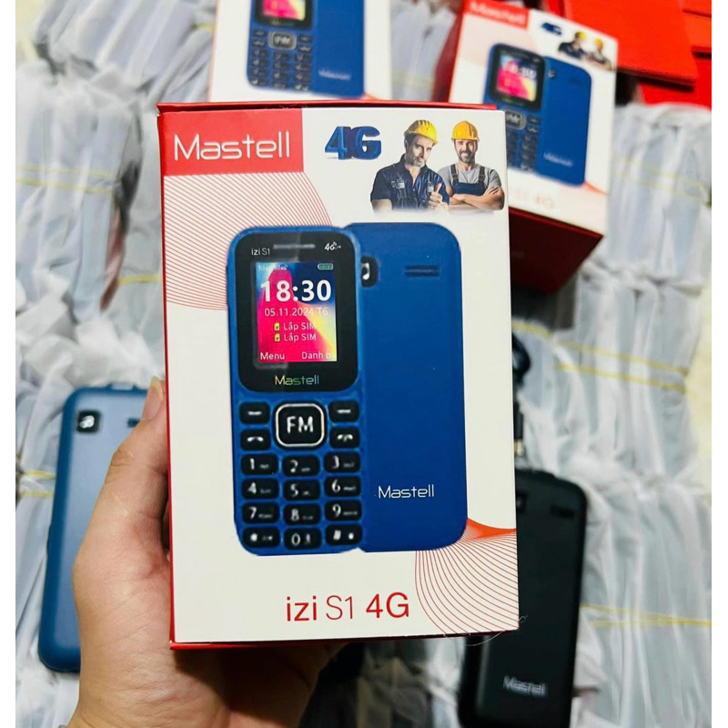 Điện thoại bàn phím Mastel iZi S1-4G | Shopee Việt Nam