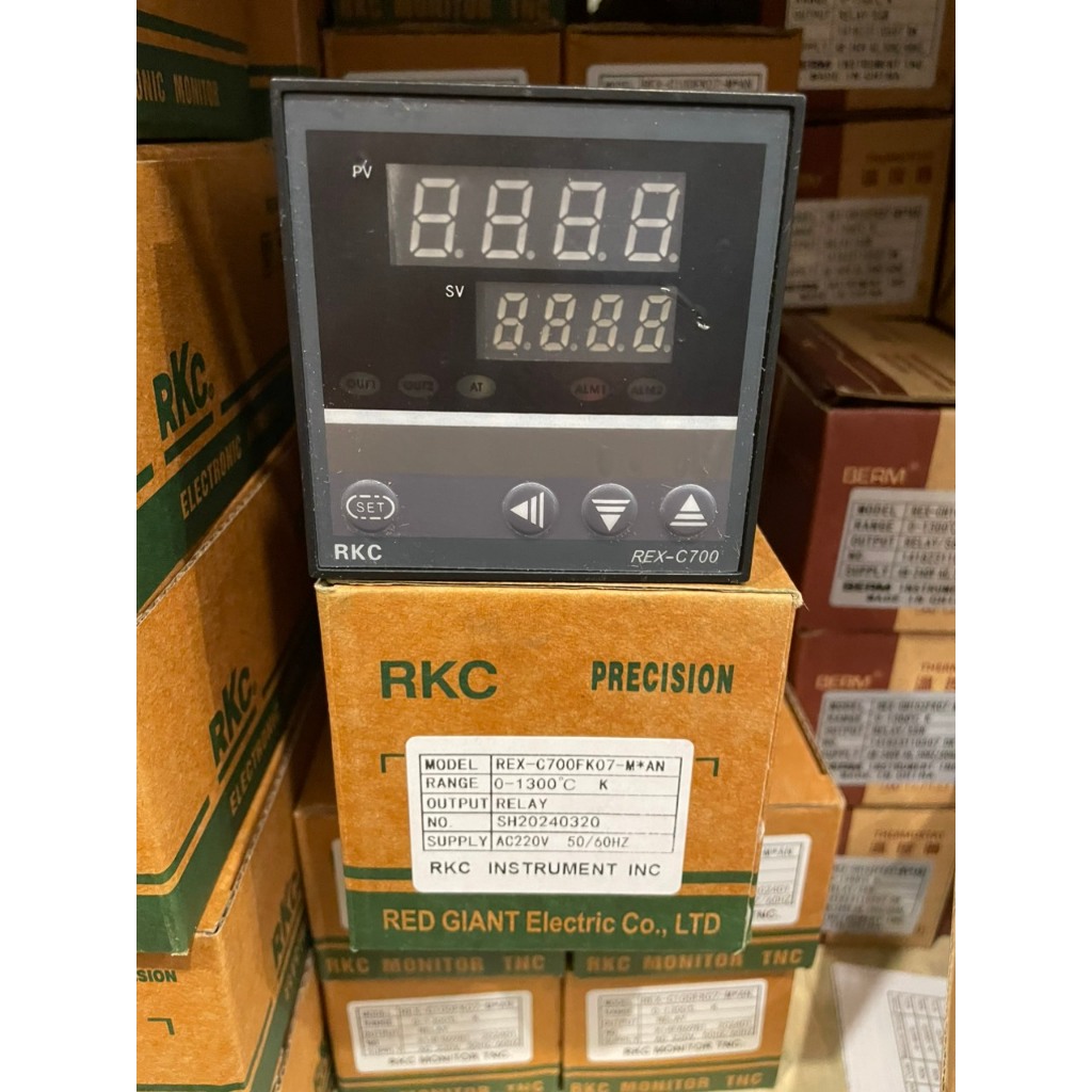 Đồng hồ nhiệt độ RKC REX-C700, REX-C700FK07-M*AN (Đầu ra Relay ...