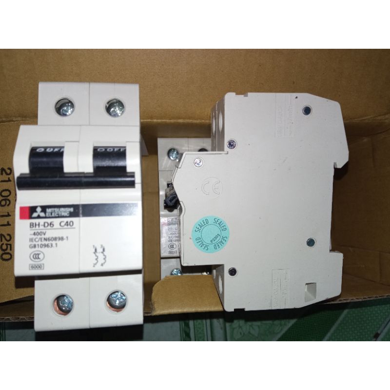 MCB Mitsubishi . CB Mitsubishi , hàng mới nguyên hộp | Shopee Việt Nam