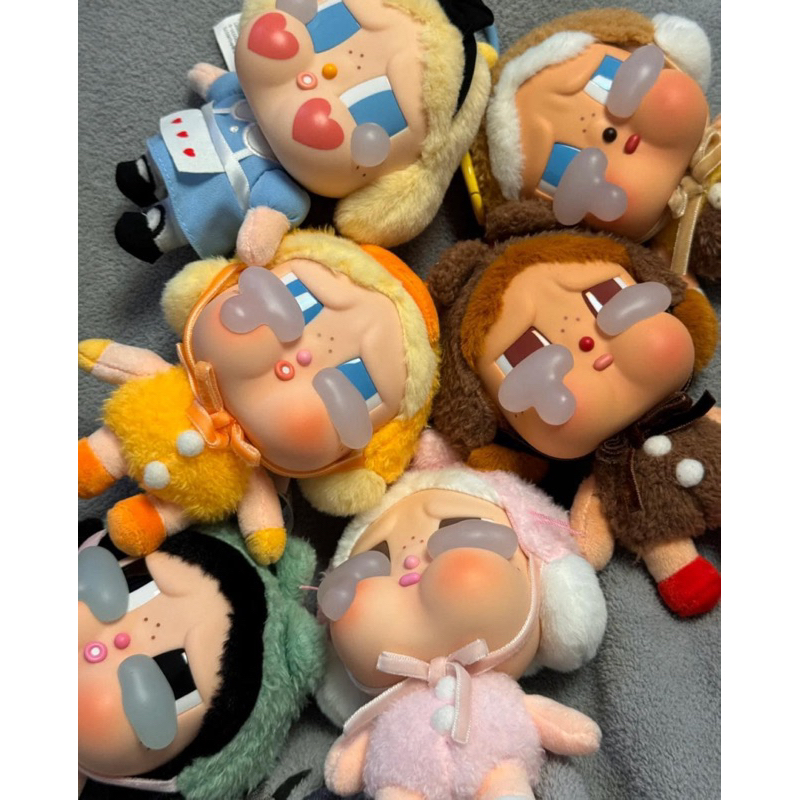 Popmart Cry Baby Crying Again (order popmart China) | Shopee Việt Nam