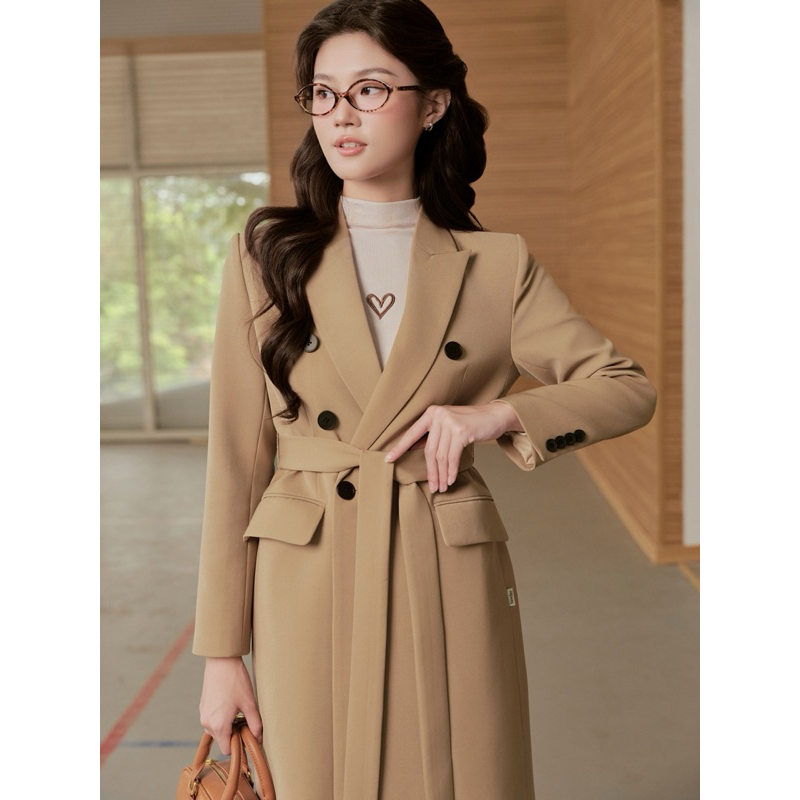 Áo manto con ong dáng dài Charlot_New Day | Shopee Việt Nam