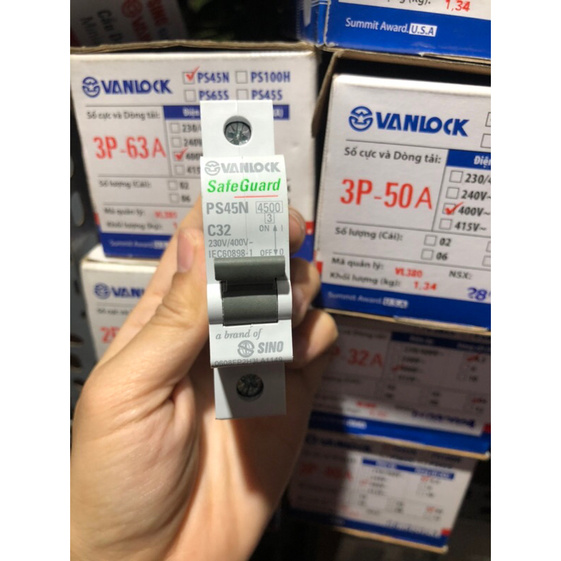 Aptomat, cầu dao CB SINO Vanlock 1 pha 20A, 25A, 32A, 40A, 50A, 63A ( chính hãng ) | Shopee Việt Nam
