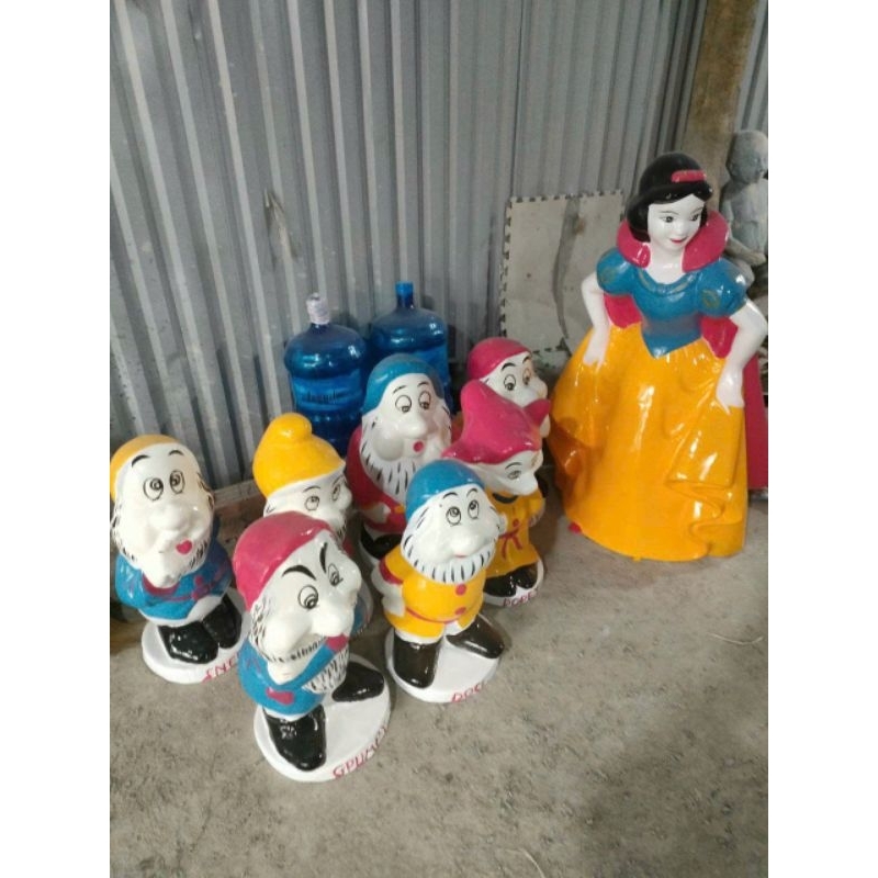 Combo tượng bạch tuyết và 7 chú lùn nhựa composite | Shopee Việt Nam