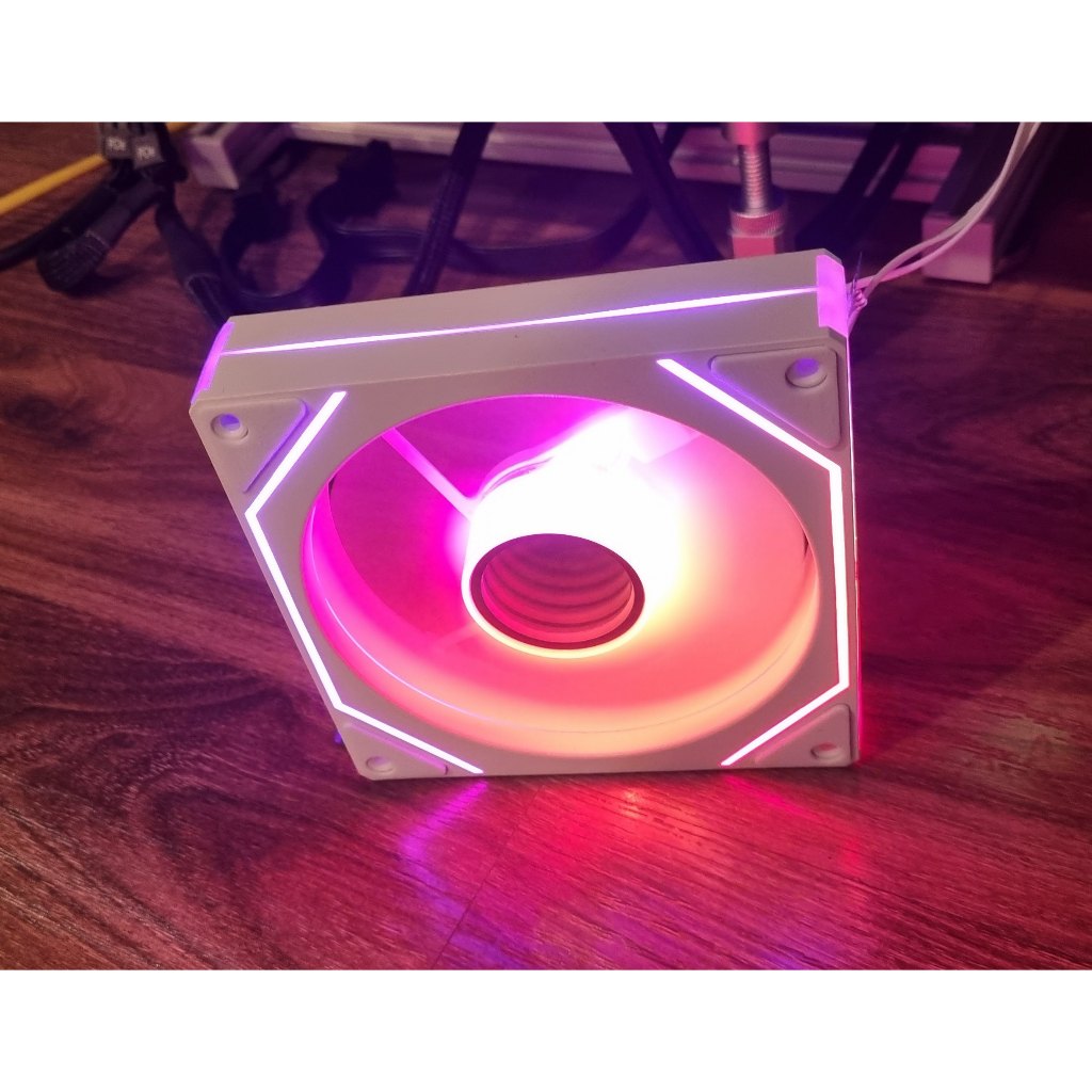 Quạt 120mm gương vô cực: Power Train Prism 6 Pro / 7 Pro infinity ...