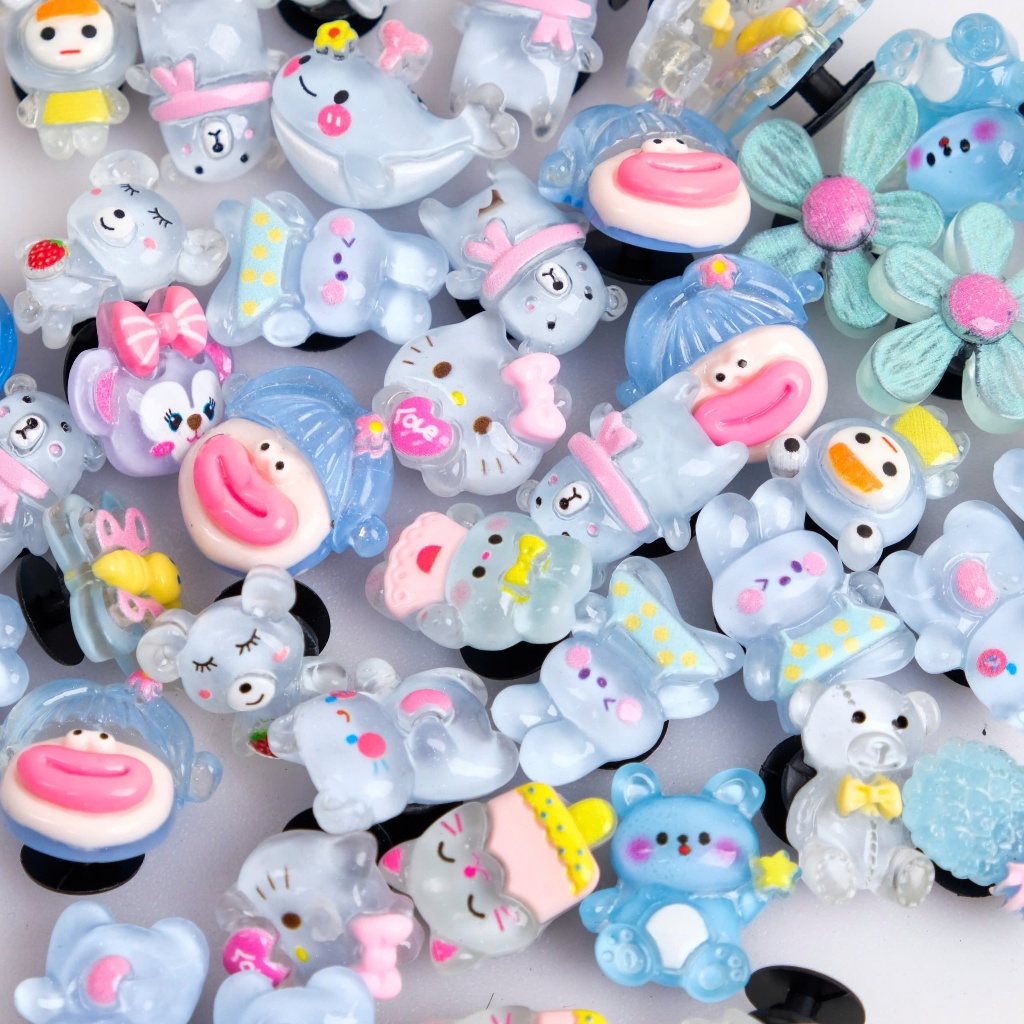 Charm gắn dép, phụ kiện dép ngẫu nhiên, Crocs Jibbitz đơn giản. Sticker ...