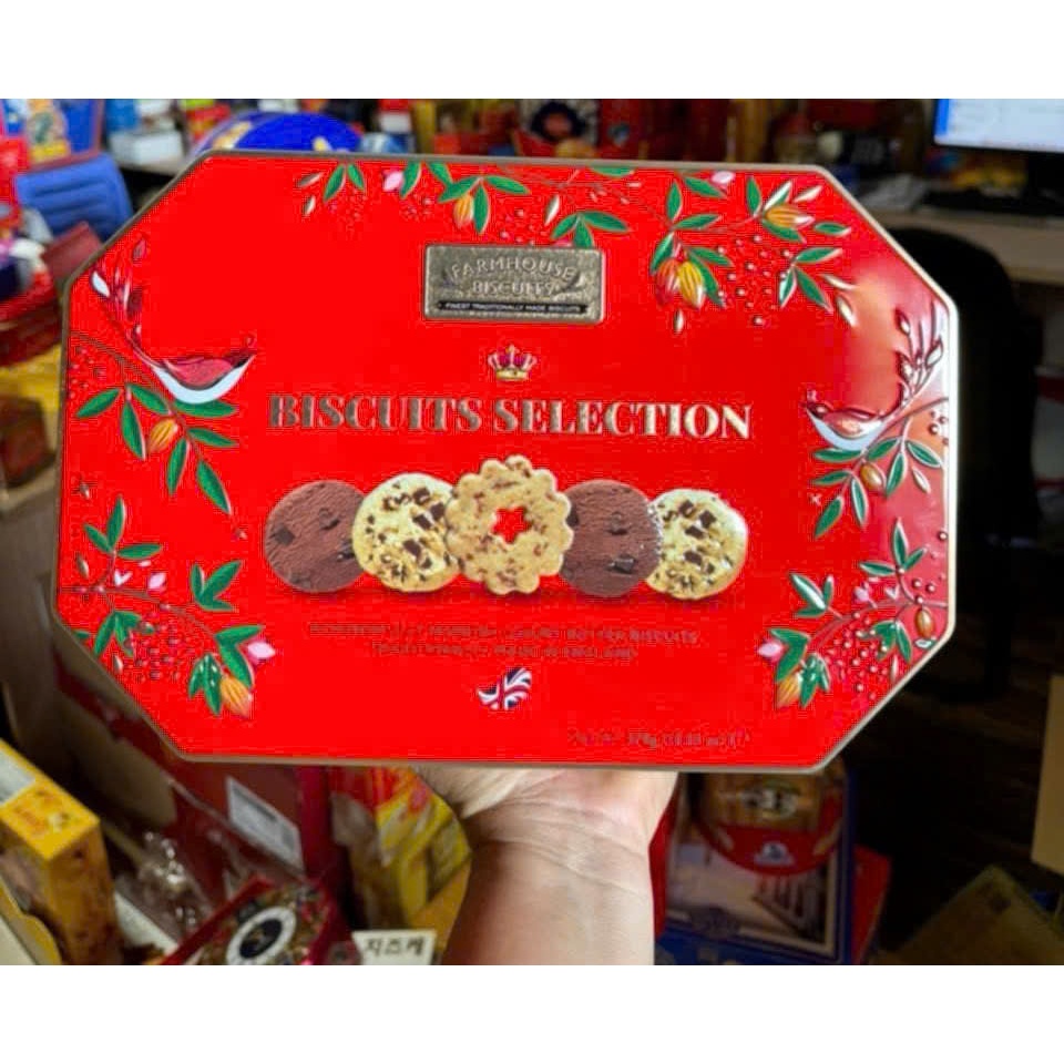 Bánh quy bơ Anh Farm House Biscuits Selection hộp thiếc 228g và 378g | Shopee Việt Nam