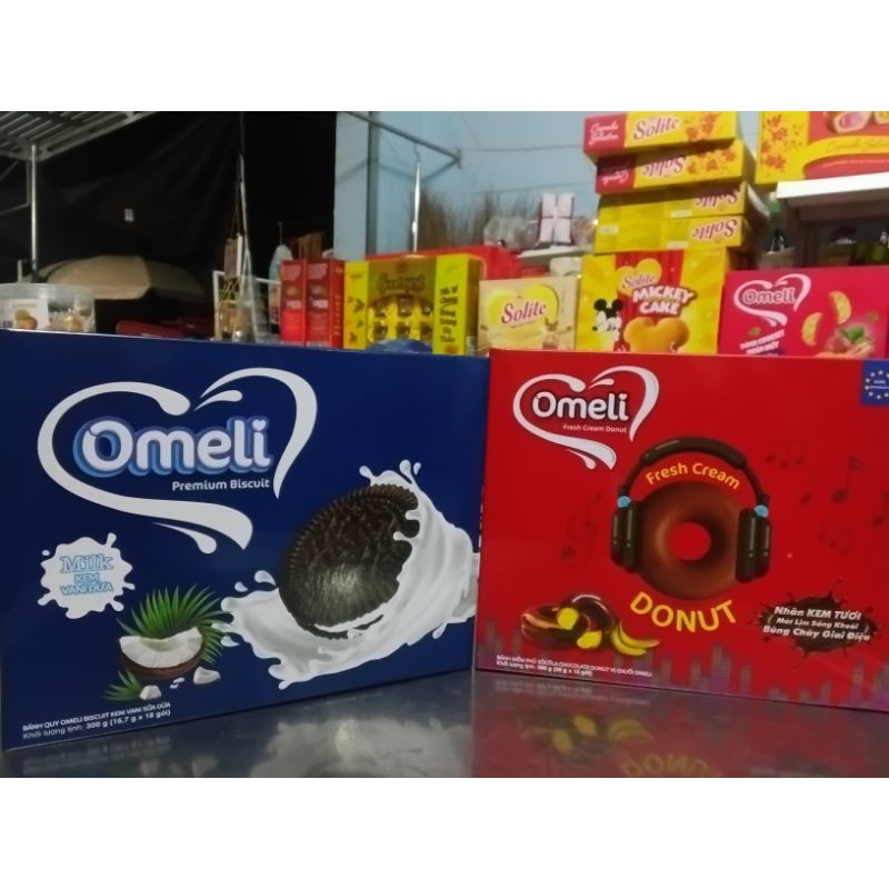 Bánh omeli Donut, kem vani dừa hộp 300g | Shopee Việt Nam