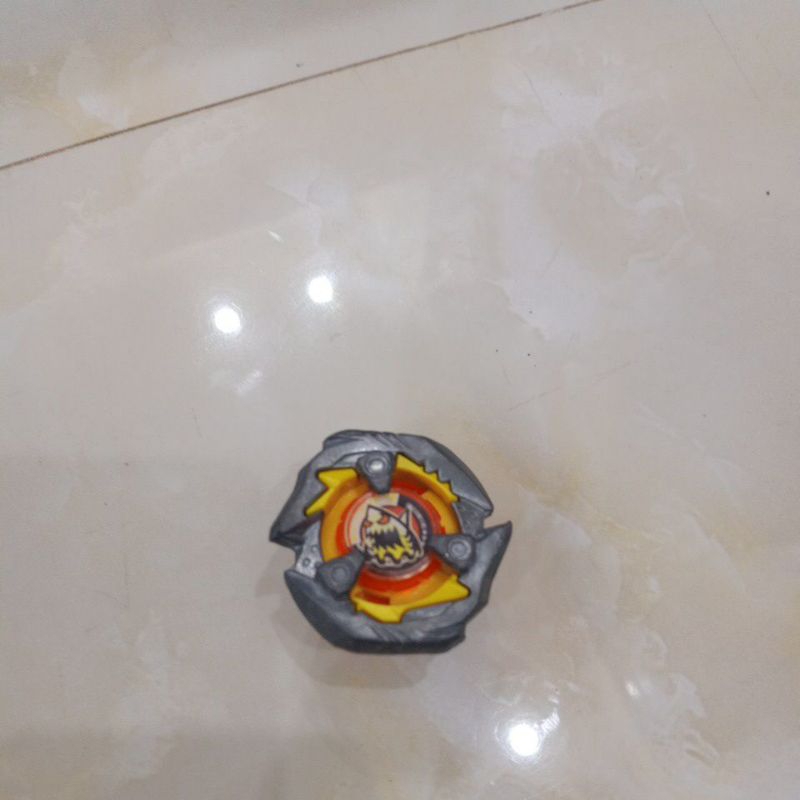 Beyblade X Shark Edge vàng stock combo. | Shopee Việt Nam
