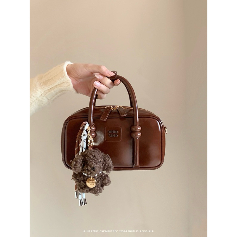 [Sẵn Auth] Túi trống màu Chocolate Chio'2nd chính hãng tặng gấu | Shopee Việt Nam