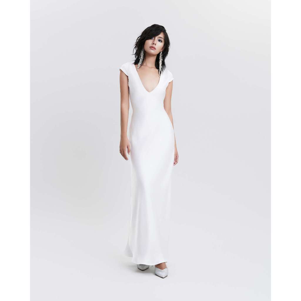 Đầm Lụa Cổ Tim | Quiet Dress | CHEN Inspired | Shopee Việt Nam