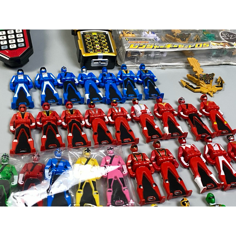 DX RANGER KEY Chìa Khoá Biến Thân Gokaiger Chính Hãng Bandai | Shopee ...