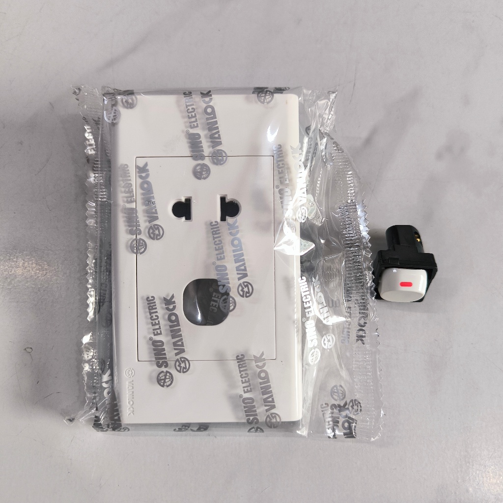 Mặt 1 ổ cắm đơn và 1 lỗ S18UX (bao gồm một công tắc 1 chiều) - SINO ...