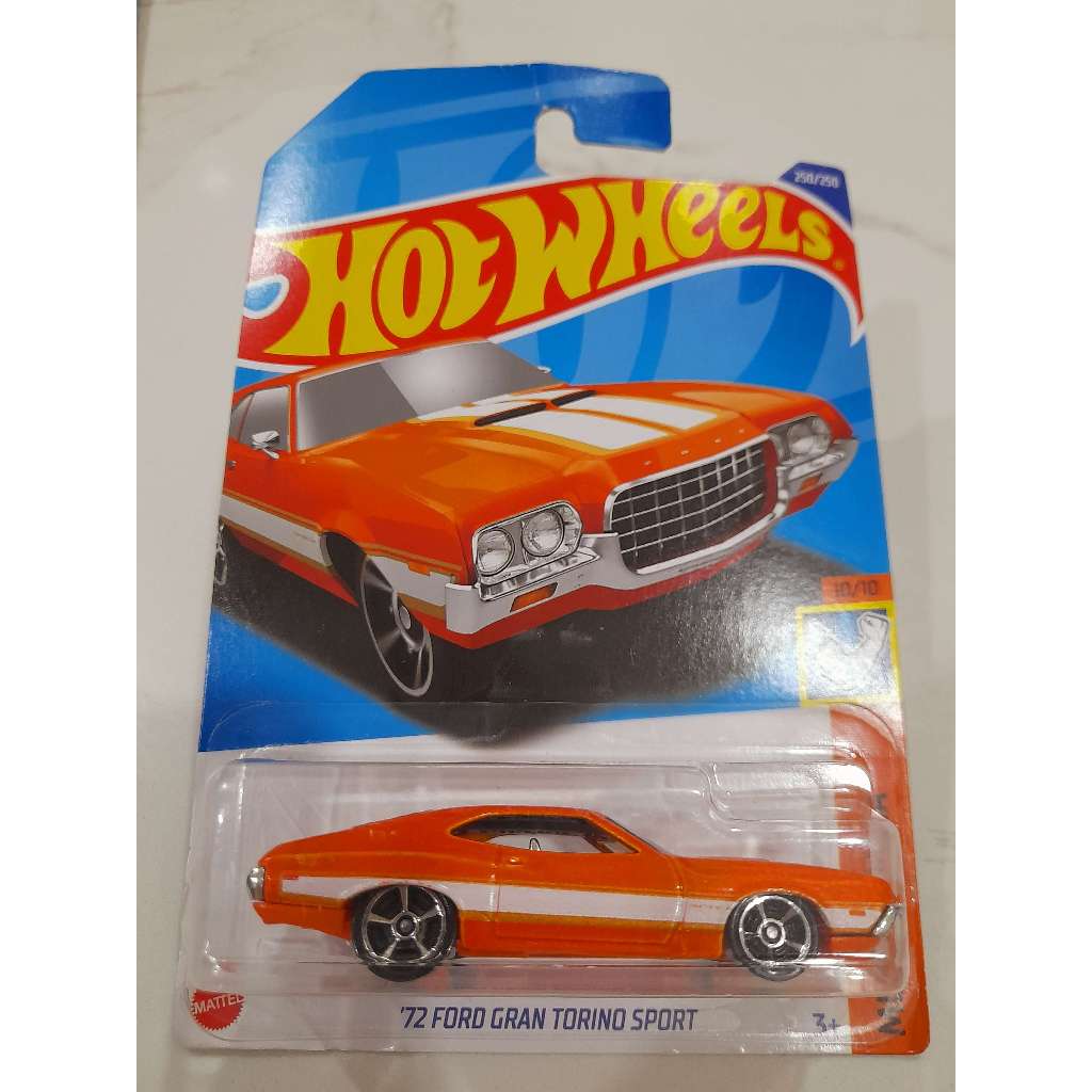 Xe mô hình đồ chơi Hot Wheels - '72 Ford Gran Torino Sport - Tỷ lệ 1:64 | Shopee Việt Nam