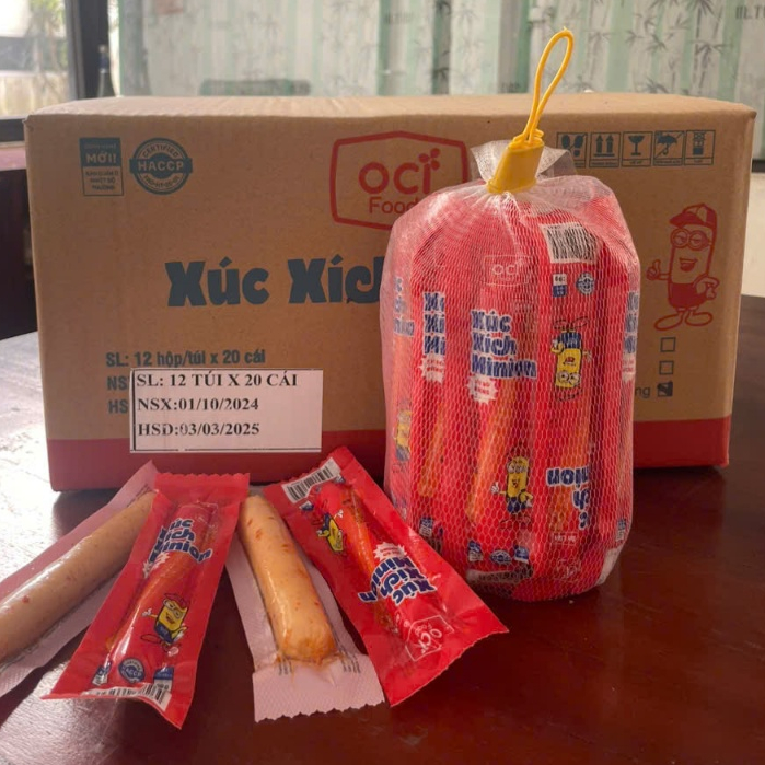 Xúc Xích Ăn Liền Minion Sốt Bò Nướng Oci Food, Đồ Ăn Vặt Xúc Xích Ăn Liền Thơm Ngon Snack Sam ...