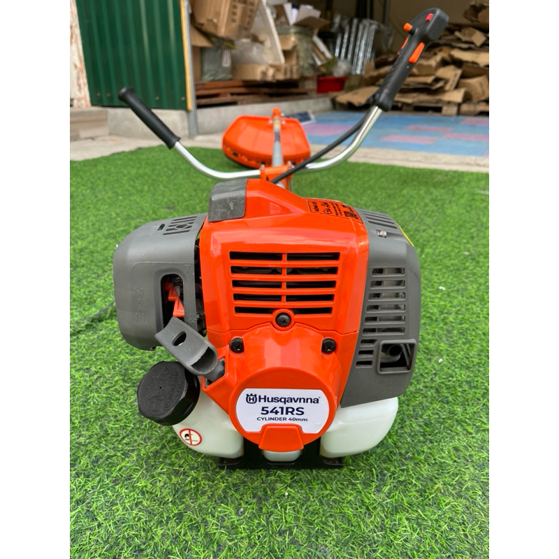 máy cắt cỏ Husqvarna 541RS ( gồm đầu máy + tay cầm + phụ kiện máy ...