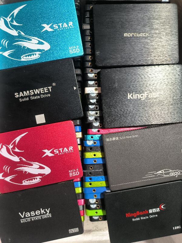 SSD 120GB SẴN WINDOWS 10 NHIỀU THƯƠNG HIỆU + DÂY SATA 3 | Shopee Việt Nam