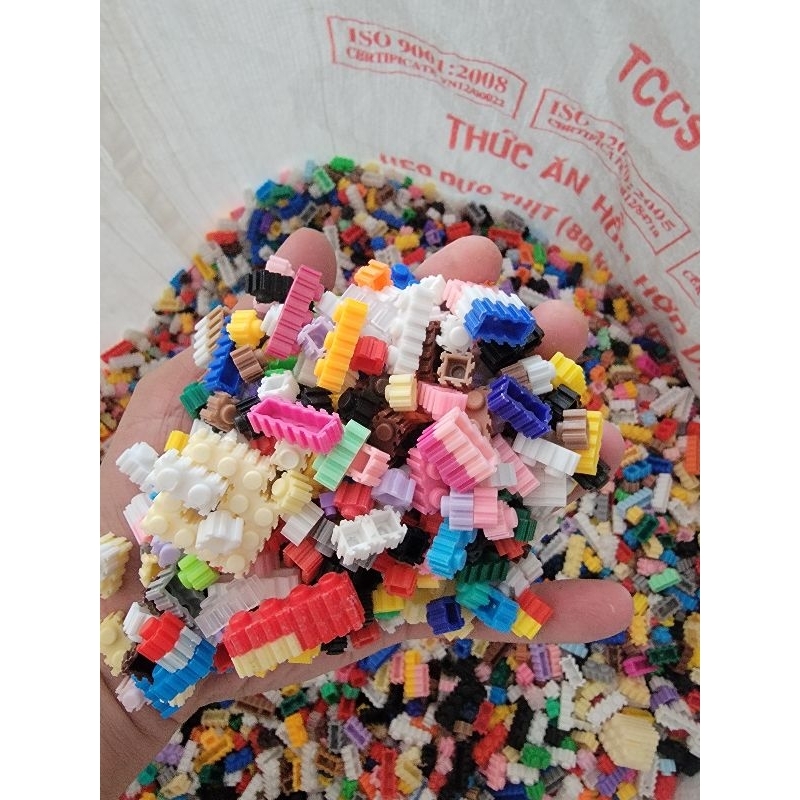 1kg đồ chơi lắp ráp răng cưa đã vệ sinh ~ 6000 hạt | Shopee Việt Nam