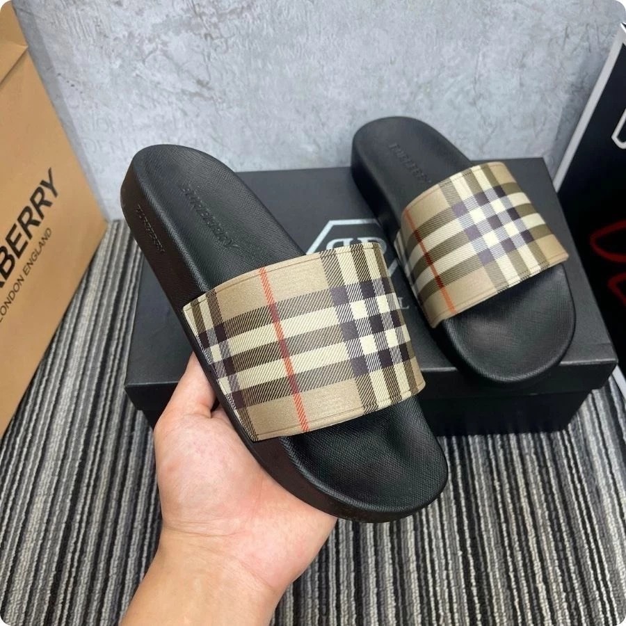 Dép Nam Nữ BBR Quai CaSU Kẻ full box . Dép BBR Nam Nữ Quai Ngang Đế Đúc ...