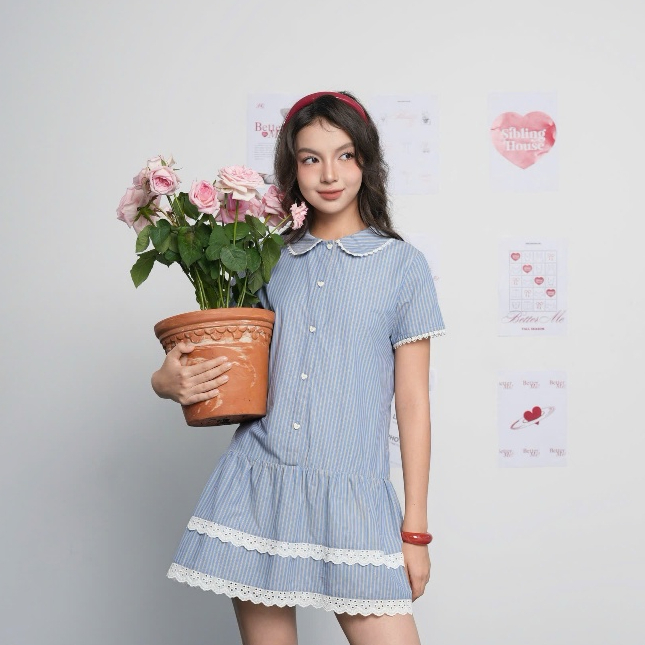 [Content Xtra] Mẫu 2025 Đầm babydoll nữ phối ren nút trái tim kẻ sọc ...