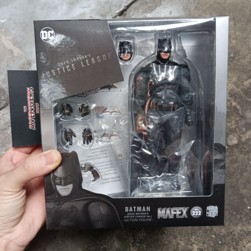 Mô hình Mafex Batman Justice League (Zack Snyder's) No.222 có sẵn ...