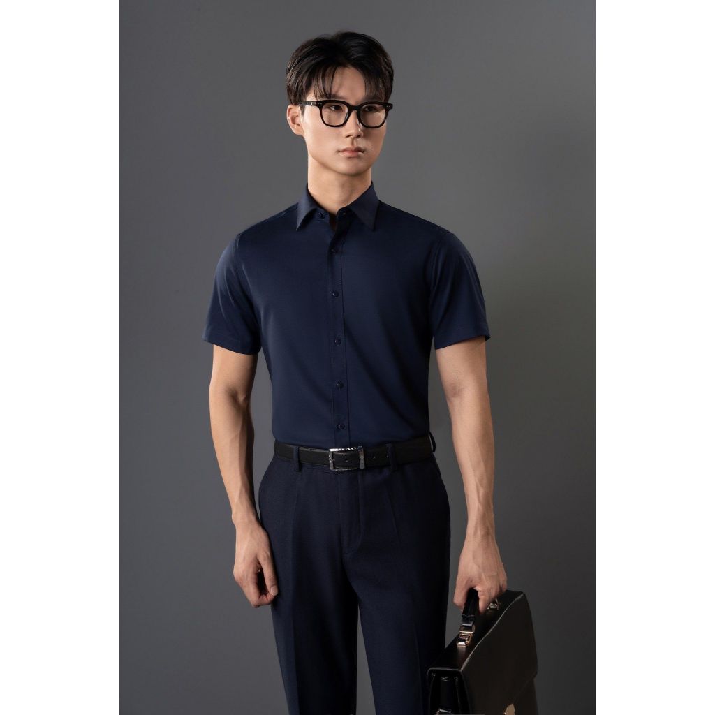 ÁO SƠ MI NAM ADAM STORE NGẮN TAY XANH TRƠN SNC018X | Shopee Việt Nam
