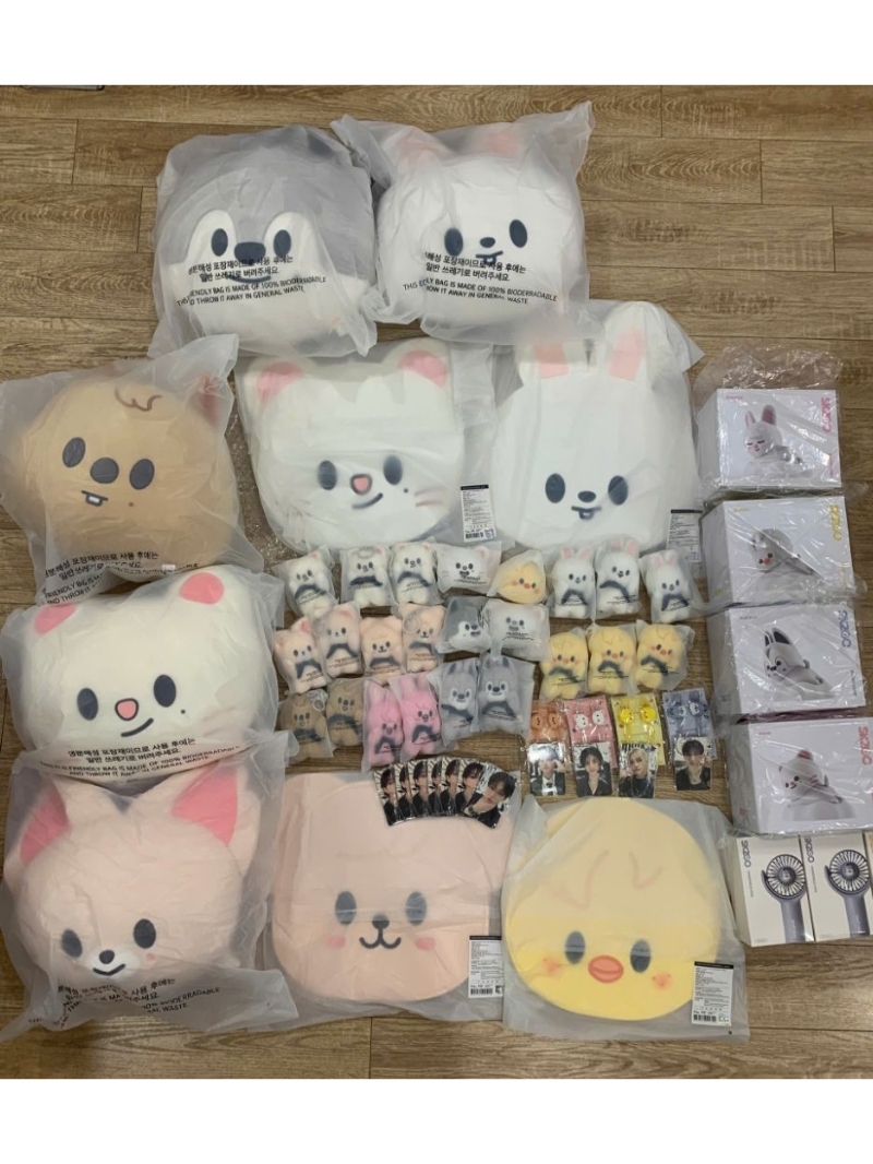 [CHÍNH HÃNG] SKZOO MERCH TỔNG HỢP | Shopee Việt Nam