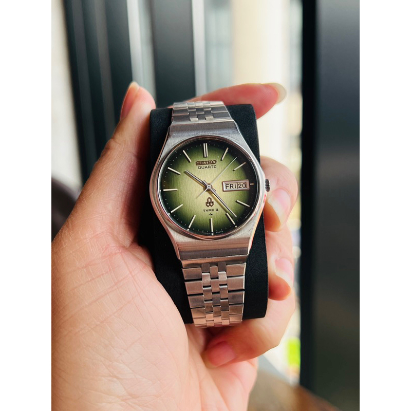 Đồng hồ Seiko Type II Quartz dial xanh lục bảo Form dáng PRX rất đẹp ...