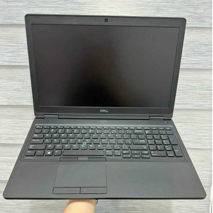 Laptop Dell Latitude 5580 i7 gen 6-Ram 8Gb-SSD 256Gb-15'6FHD | Shopee ...