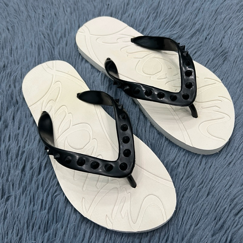 Dép Tông Lào, Dép Tông LBT Quai Đinh Hottrend, dép xỏ ngón | Shopee ...