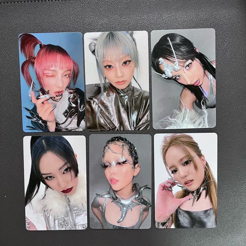 [Sẵn] XG The First Howl V1 Limited Trading Card Chính Hãng | Shopee ...
