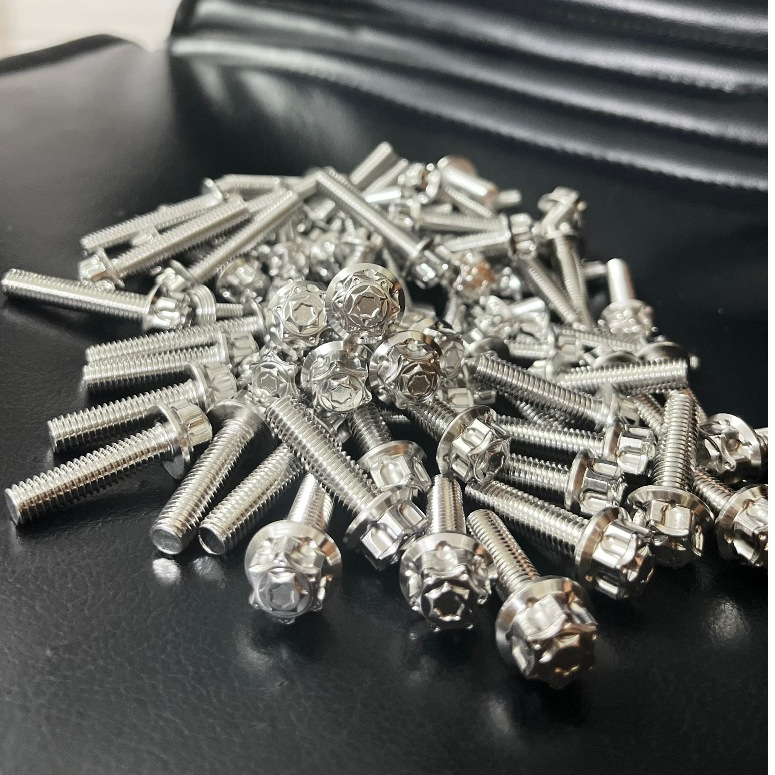 Ốc 8li đầu trụ inox304 gắn nhiều vị trí xe | Shopee Việt Nam