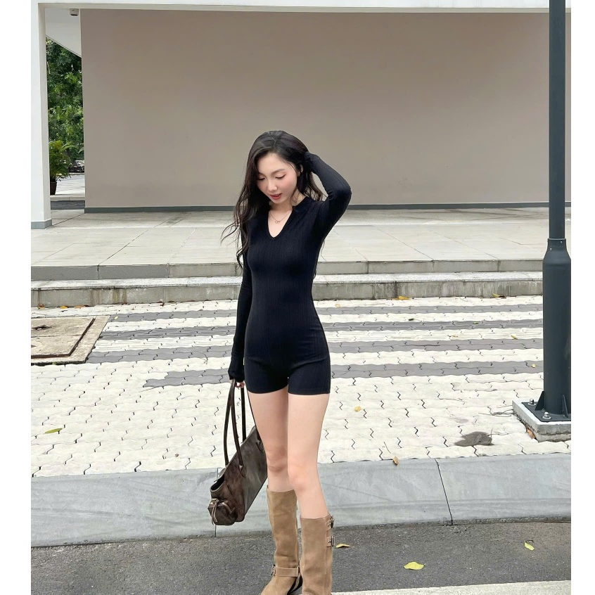 MÌ - BODYSUIT CỔ V - HENIE BODYSUIT | Shopee Việt Nam