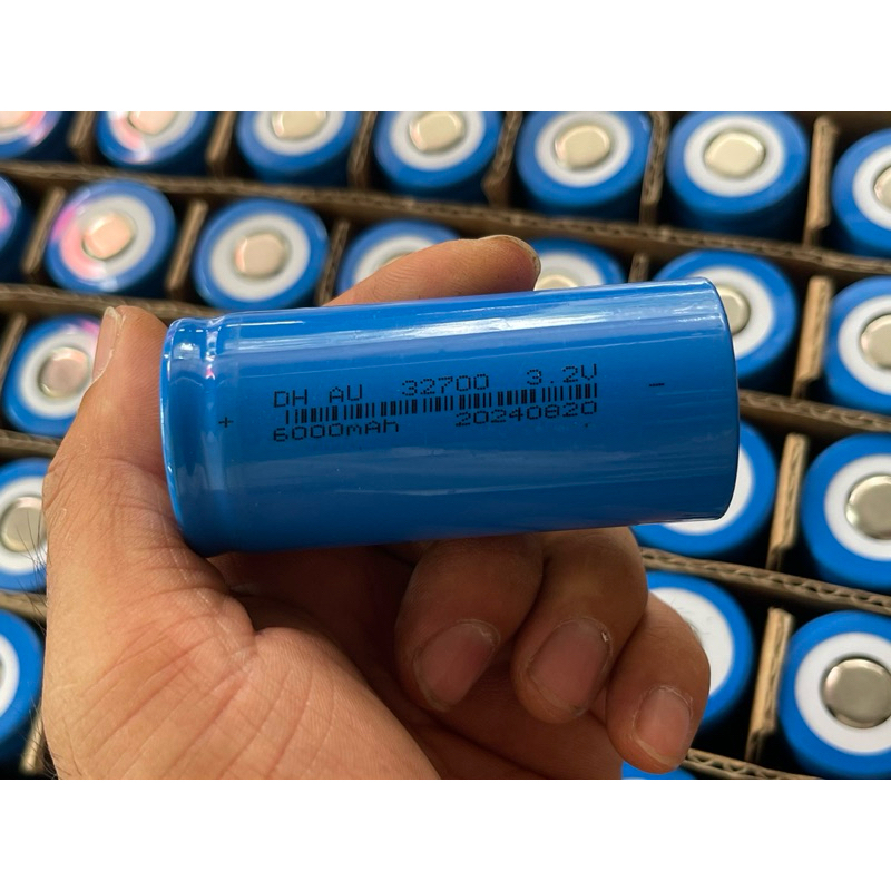 Pin sắt LifePo4 32700 3.2v dung lượng 6000 chuẩn new xã 3C | Shopee ...