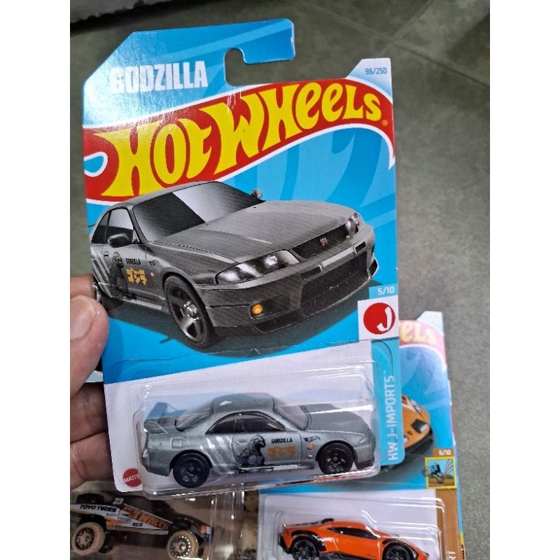 HOT WHEELS NISSAN SKYLINE GTR R33 GODZILLA GREY J-IMPORTS | Shopee Việt Nam