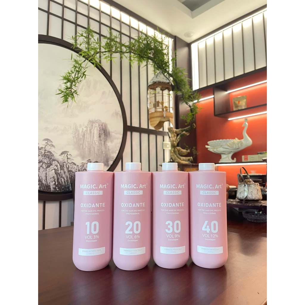 Oxi trợ nhuộm Magic Classic lên màu chuẩn, giảm xót da đầu, không gây ...