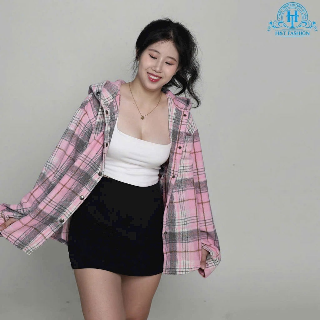 Áo Khoác Sơ Mi caro, Vải DẠ NỈ DÀY CHỐNG NẮNG, UV TỐT. có nón, form rộng. Nam nữ mặc được 40 ...