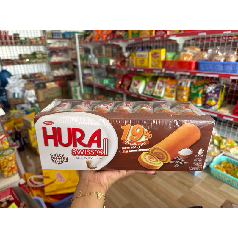 Bánh trứng cuộn kem hura hương cà phê muối 360g ( 20 gói) | Shopee Việt Nam