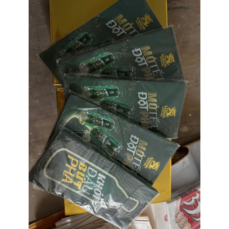Bao lì xì Bia Sài Gòn (1 xấp = 10 cái) | Shopee Việt Nam