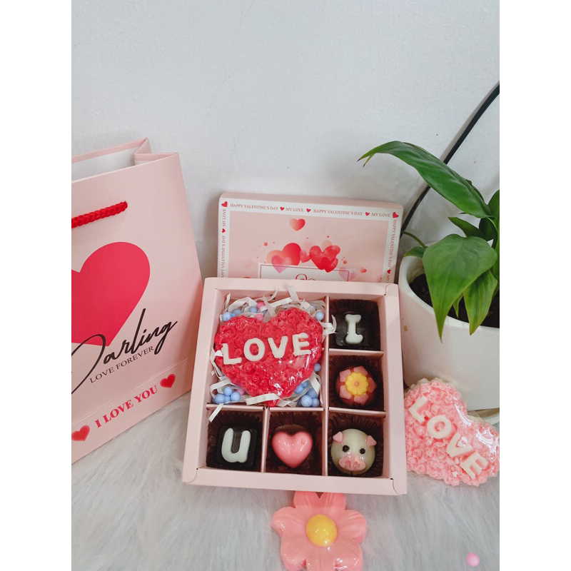 Hộp Socola valentine tim Love hình vuông cực xinh ảnh thật | Shopee ...