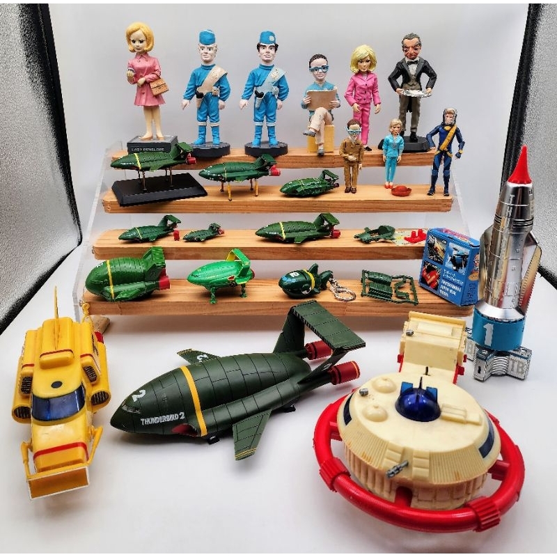 Mô hình chủ đề Thunderbirds machines và 1 số phi thuyền, robot của các ...