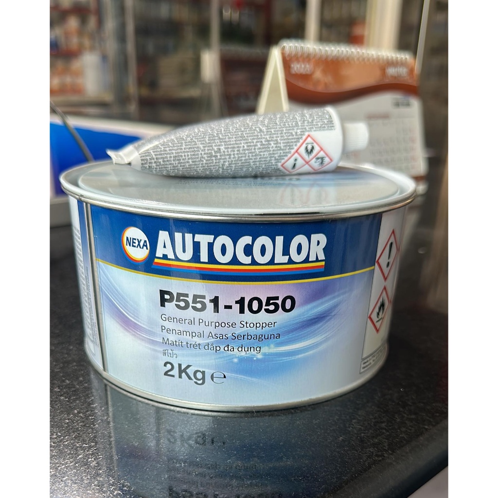 P551-1050 Bả Matit trét đắpNexa Autocolor 2Kg đã bao gồm tuýp đóng rắn ...