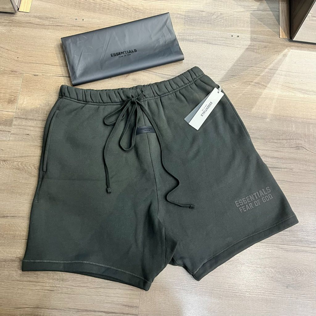 [ Ch hãng ] Quần short Essentials ss22 unisex OFF BLACK không kèm tag ...