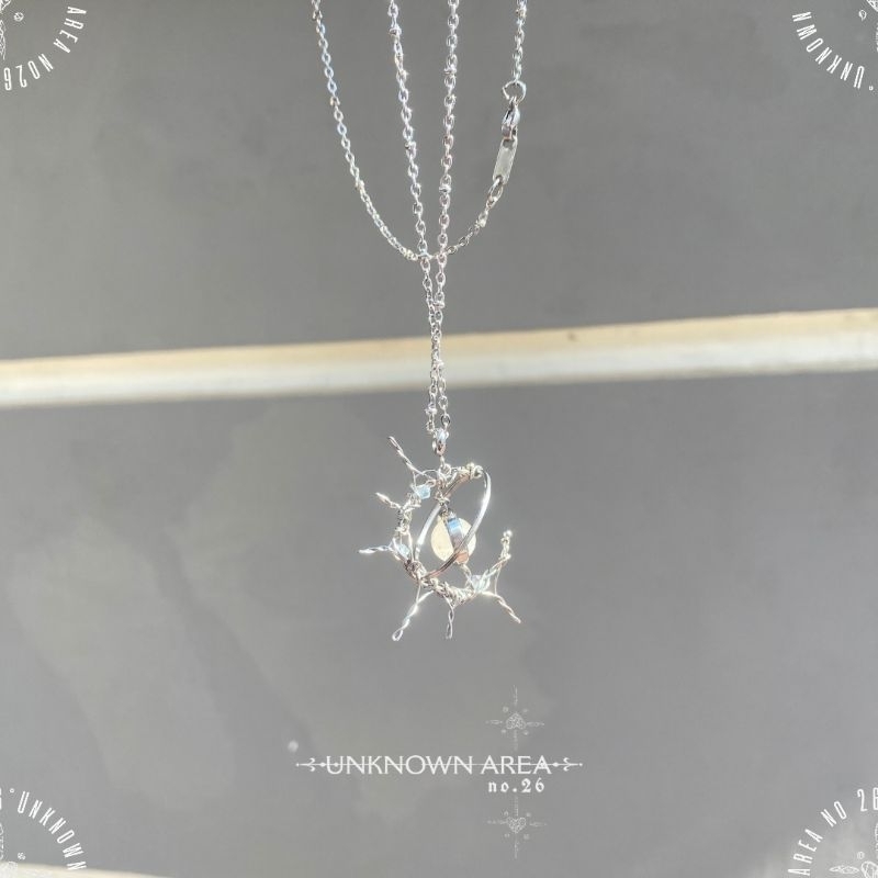 Vòng cổ " ASTRAL COMPASS" | Shopee Việt Nam